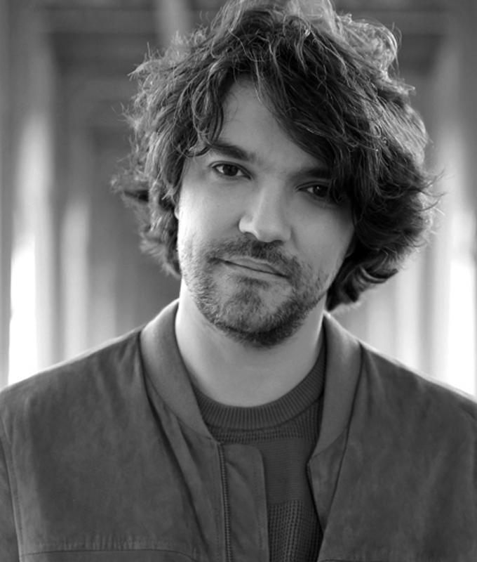 Nicolas Poiret Web - Drama - Suzanne Sarquier